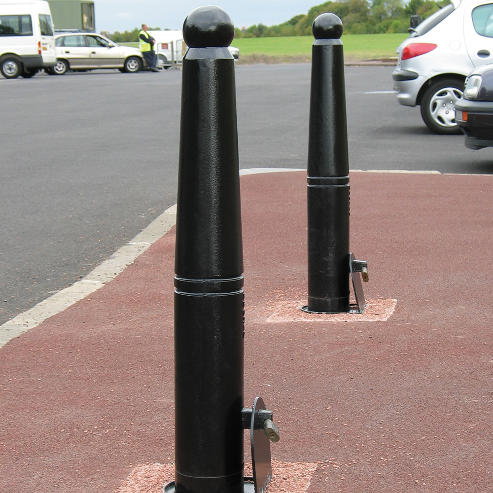 Edinburgh Cast Iron Bollard | Street Furniture