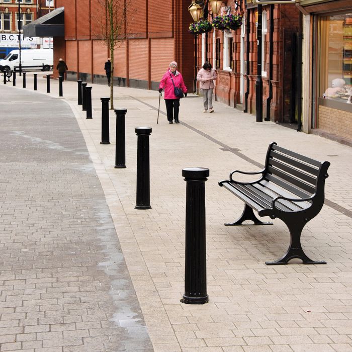 Blackburn Cast Iron Bollard | Root Fixed Traditional Bollard